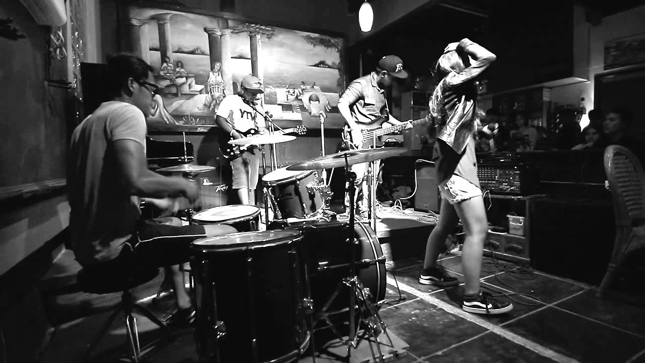 Neverending Weekend - First And Last [Live] - YouTube