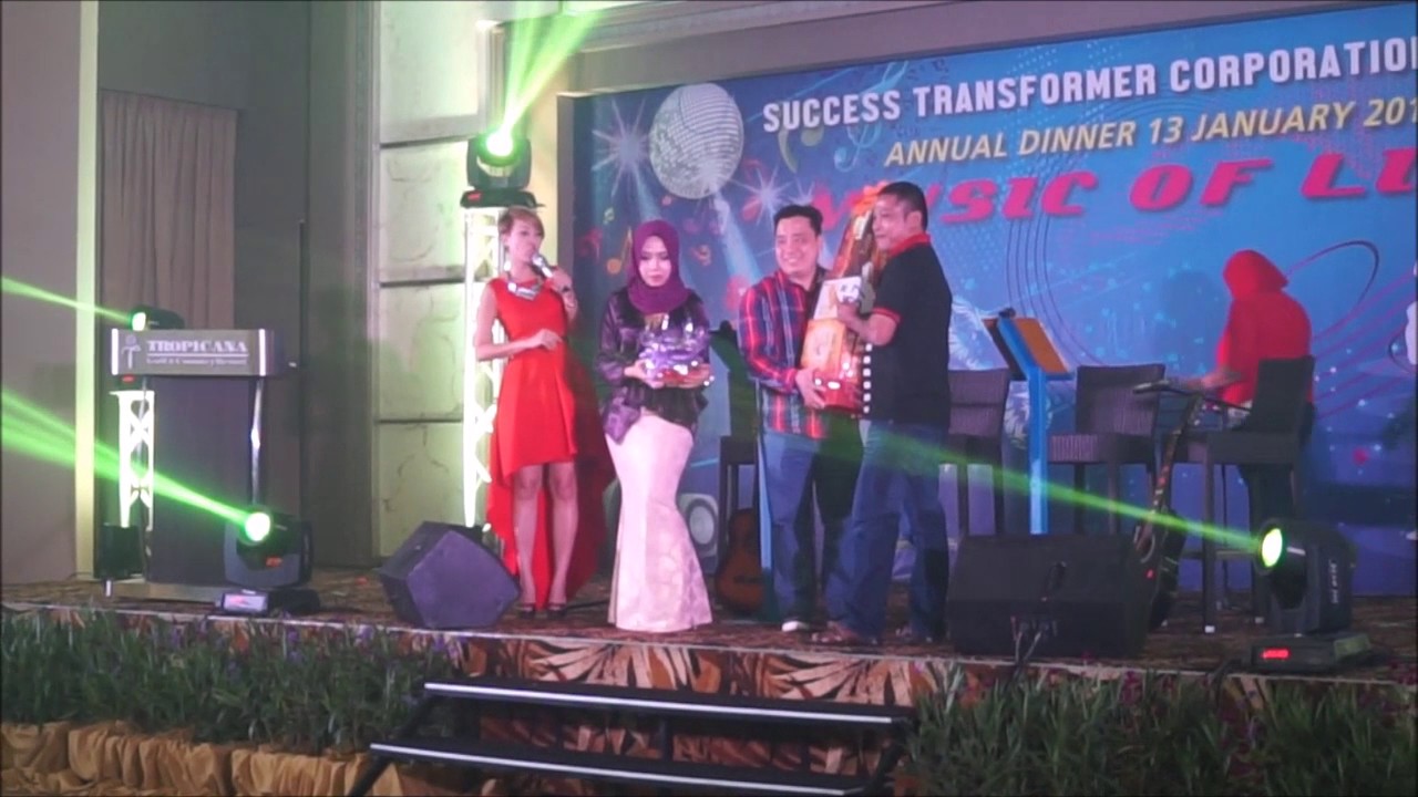 MC JO in Success Transformer Annual Dinner - YouTube