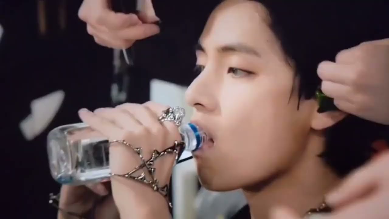 The charm BTS - YouTube