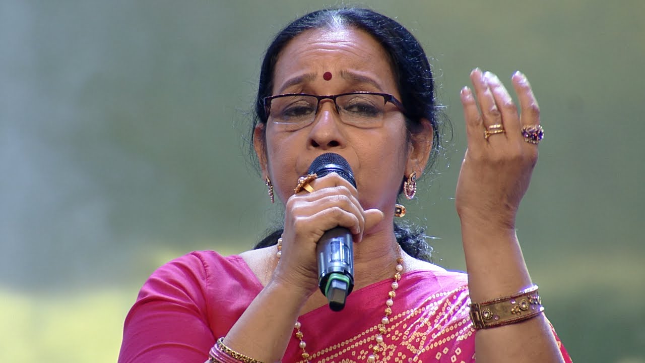 Paadam Namukku Paadam | Preetha Sings 'Poomaname' song | Mazhavil ...