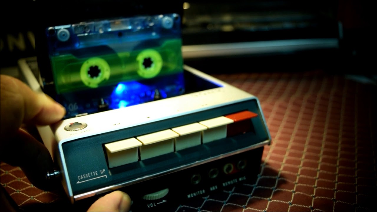 Sony TC-100 Vintage Cassette Recorder [1968 ] - YouTube