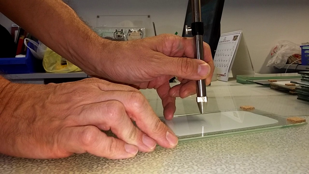 How to use sclerometer - YouTube