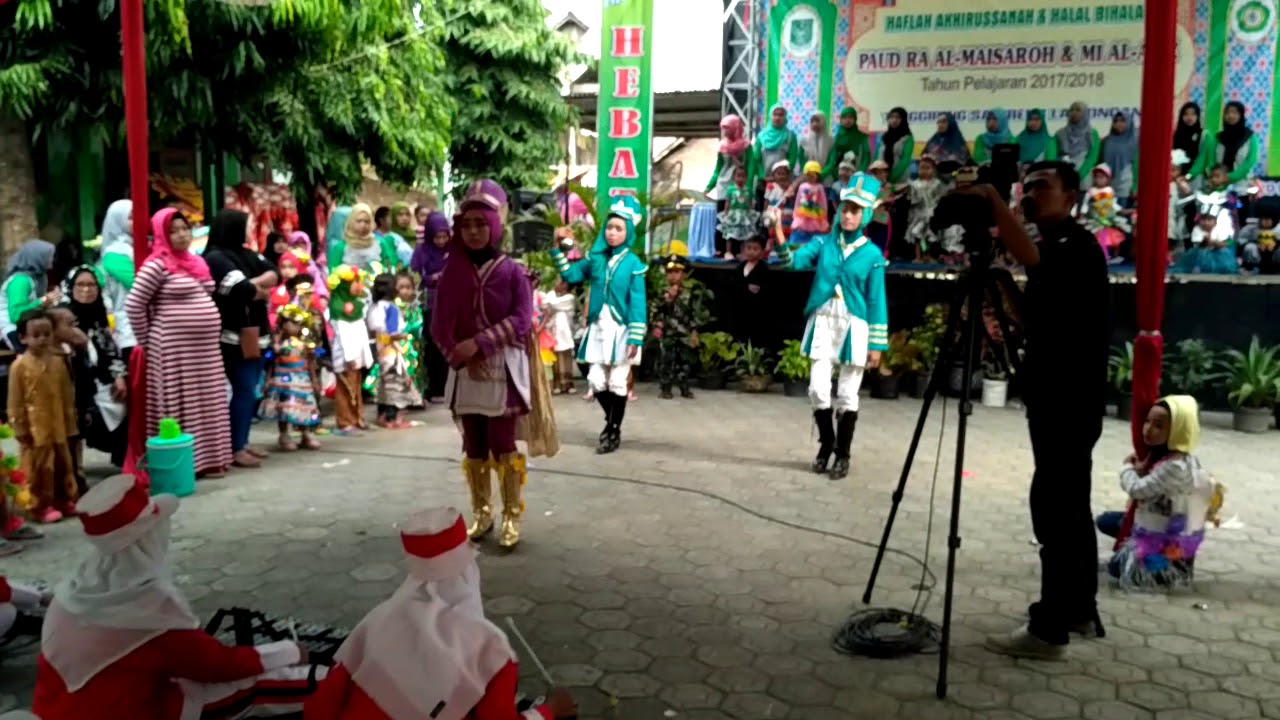 Drumband Mela Nada MTs Empat Lima Assa'adah haflah MI Al Aziz ...