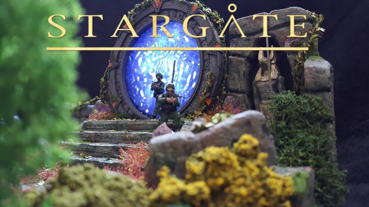 Stargate diorama model build (part 2). - YouTube