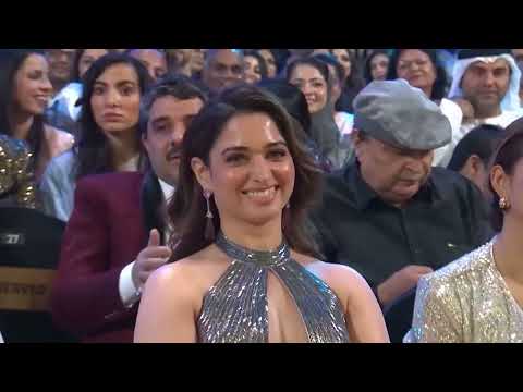 Salman ne khilaya sabko Parcing the Parcel IIFA ke manch par!
