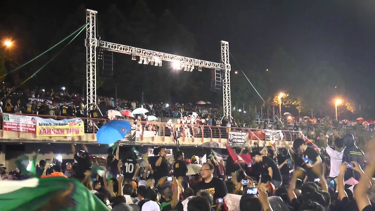 525 Suara Rakyat # Ubah Sekarang by Ito Blues Gang - YouTube