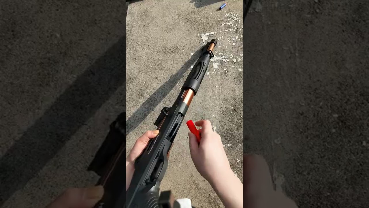 XM1014 Shell Ejecting Toy Shotgun - YouTube