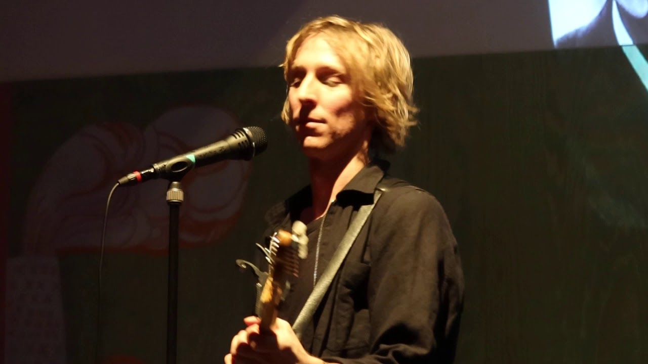 Love Antell - Mitt allt (Live, Göteborg) - YouTube