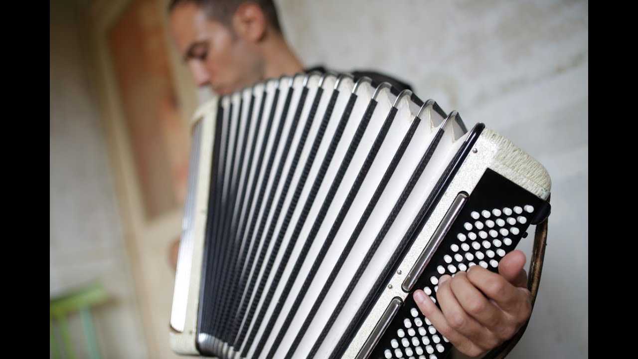 Zamba para Olvidar de Daniel Toro - YouTube