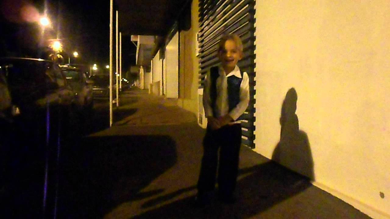 Michael Jackson Albino... - YouTube