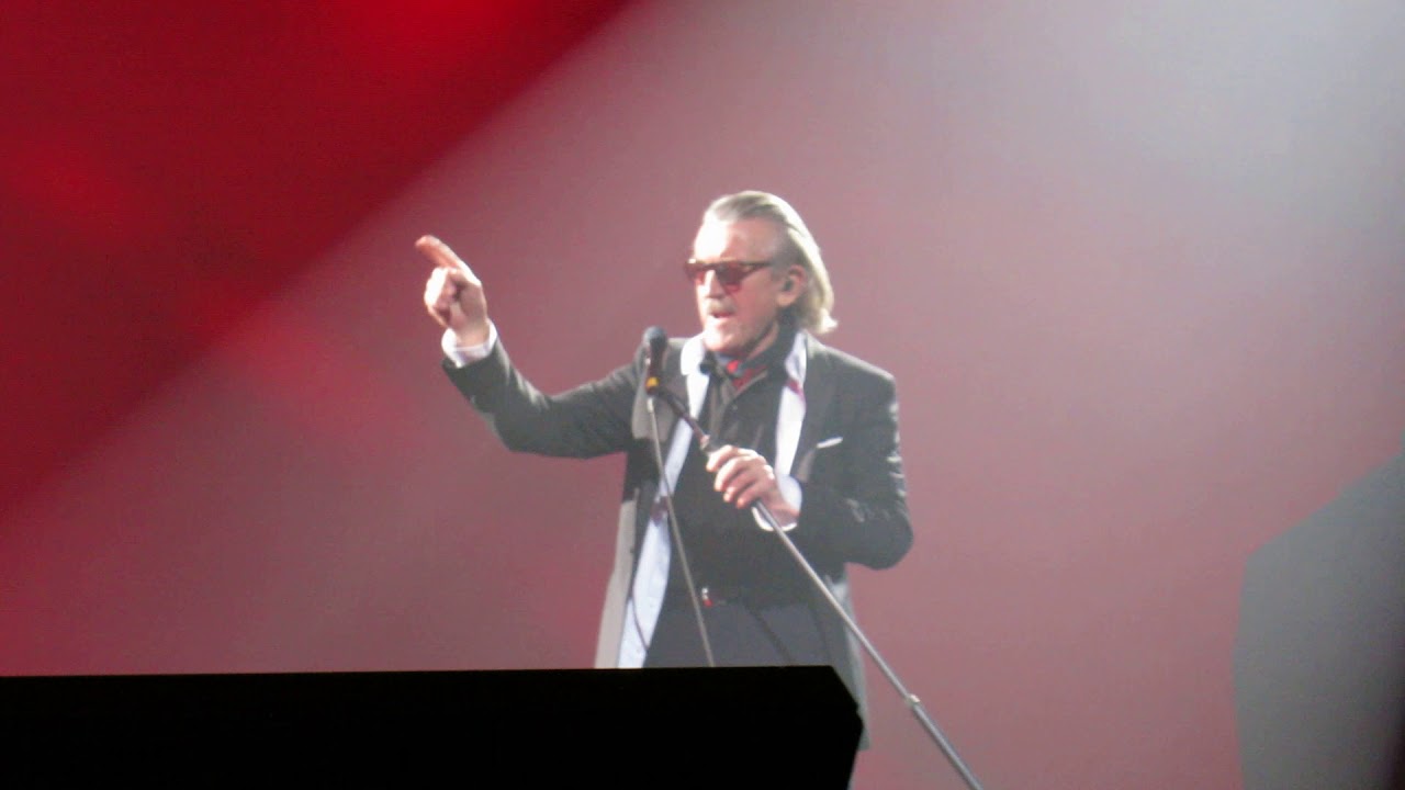 YELLO - Live in Berlin, 2016 - The Evening's Young - YouTube