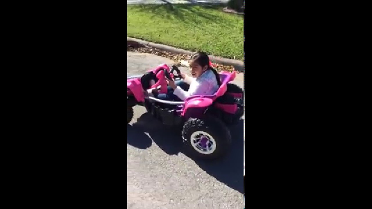 Power Wheels Pink Dune Racer Speed - YouTube