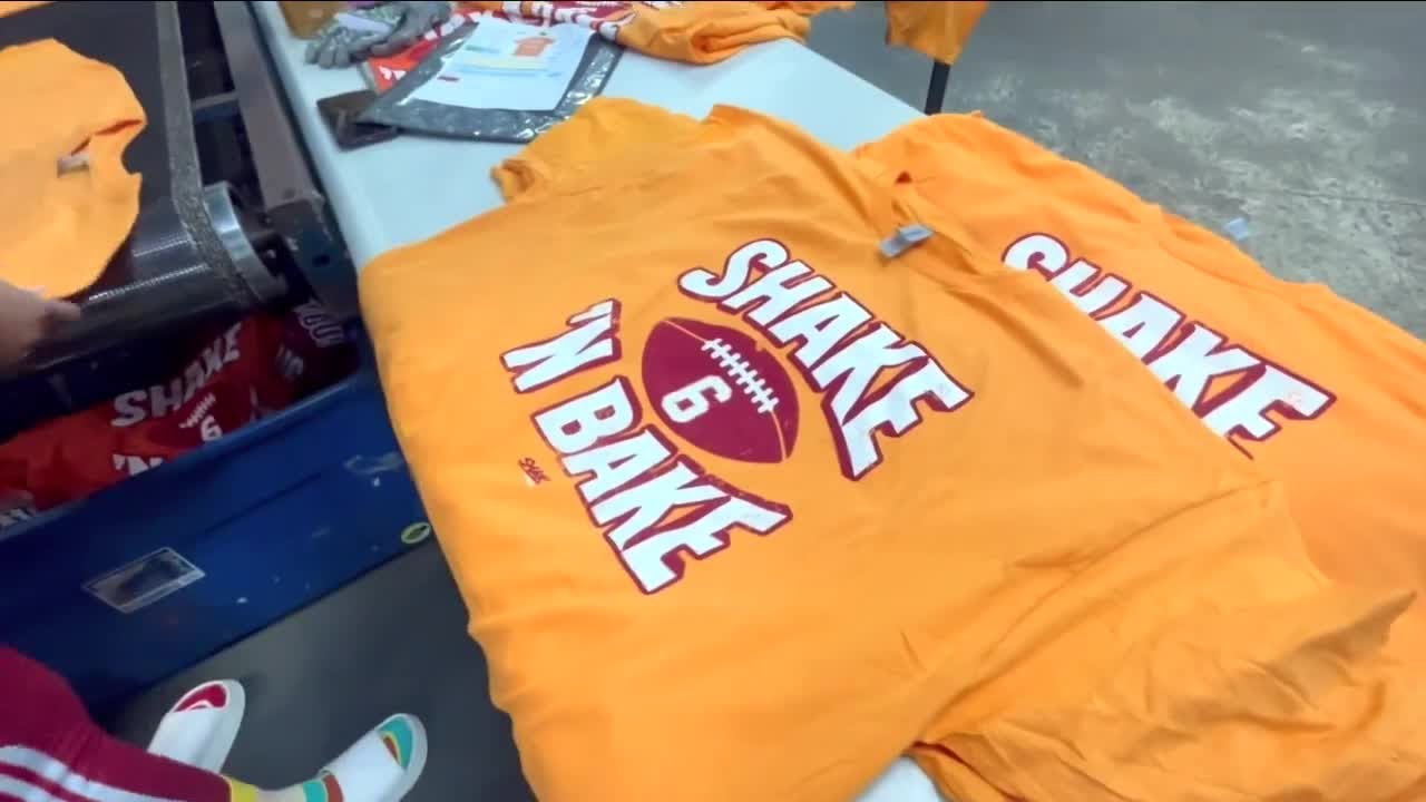 Tampa's Smack Apparel fires up Bucs fans with 2 bold new playoff shirts ...