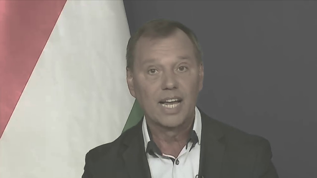 Törzs mindenkinek – dr. Csokonai Szlávik János versét előadja a szerző ...