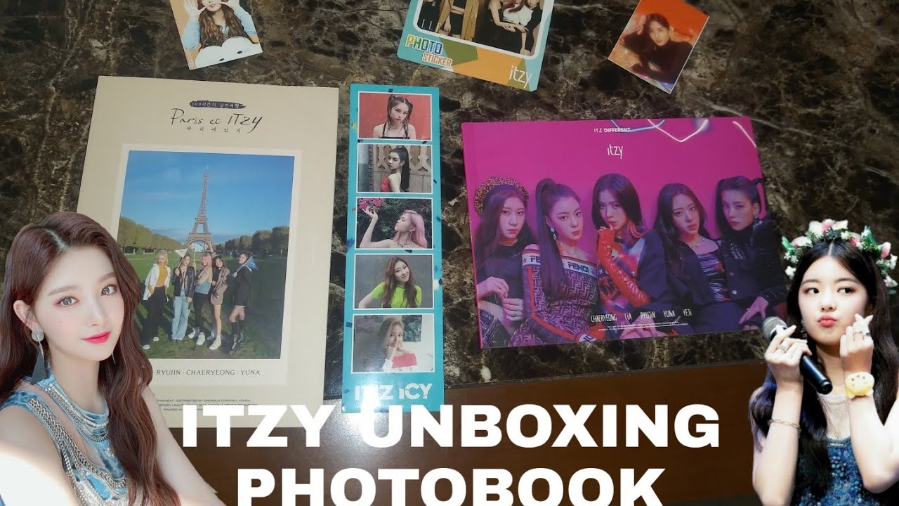 ITZY PHOTOBOOK UNBOXING *FREEBIES* - YouTube