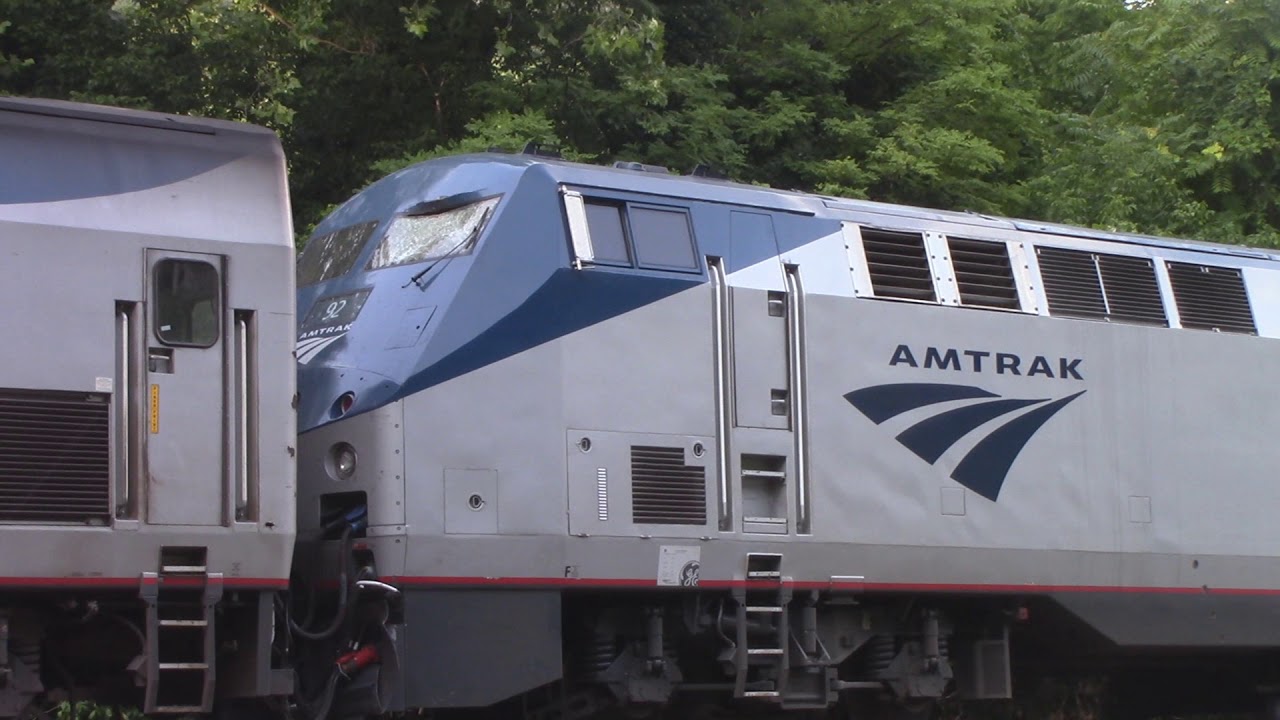 Amtrak Capitol Limited 29 with Broken Windshield stops at Harpers Ferry ...