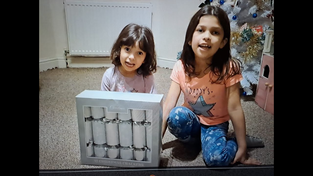 Opening Christmas Crackers - YouTube
