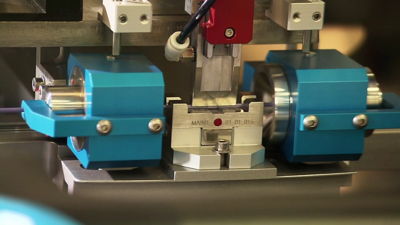 UNIMEC SA marquage et découpage - YouTube