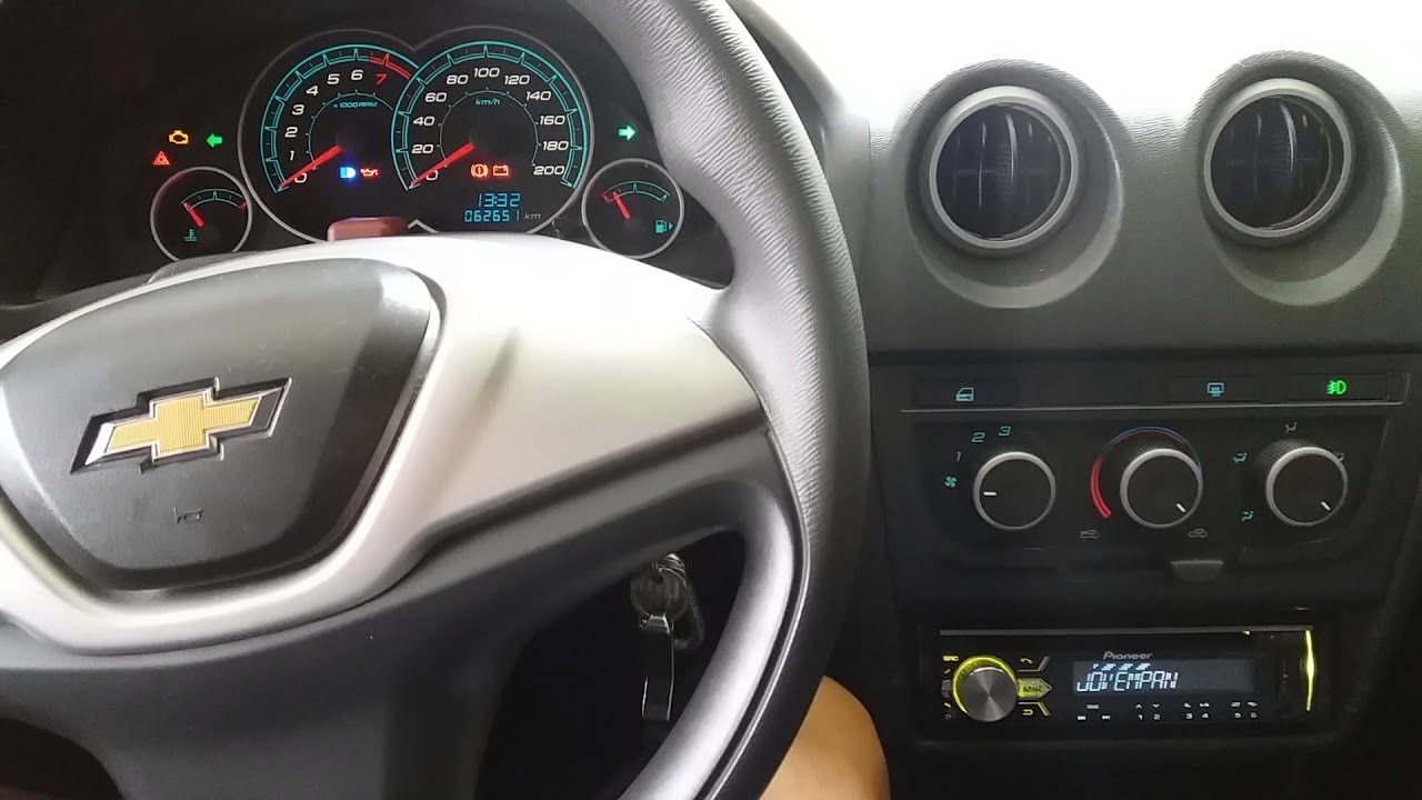 Iluminação painel Celta LT - YouTube