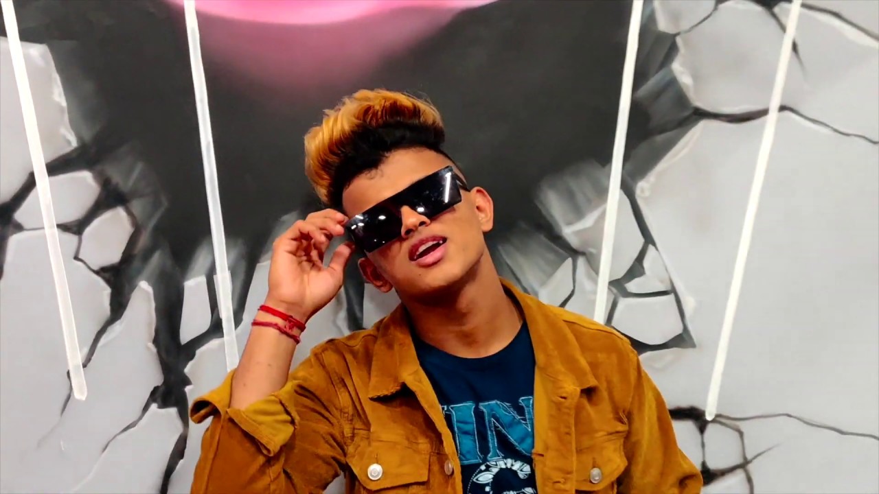 THE WAKHRA SWAG-SANKET GAONKAR - YouTube