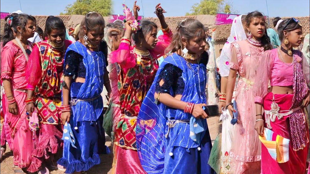 💃वेवाड़ी_नो_दईडो💘मारा_भाया_नी🔔घंटी_वेवाड़ी⚡तो_मस्का_वे मस्का_वे ...