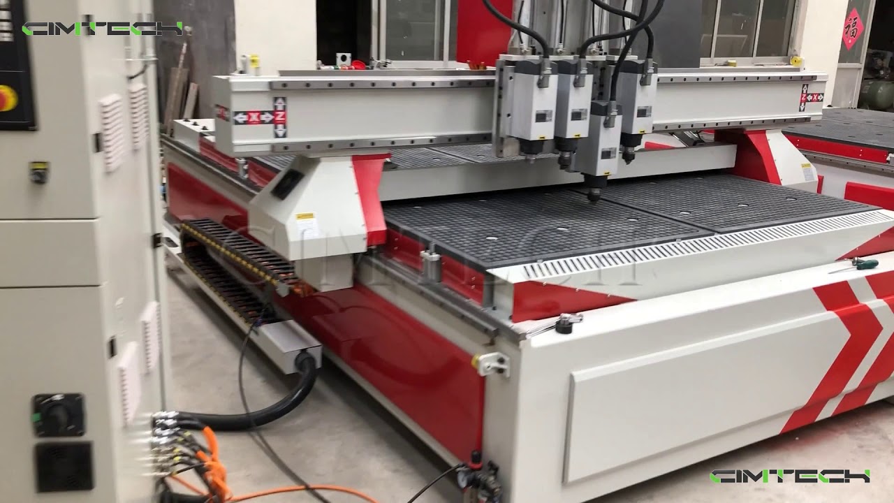 Automatic cnc router maachine, 4 heads cnc cutting machine - YouTube
