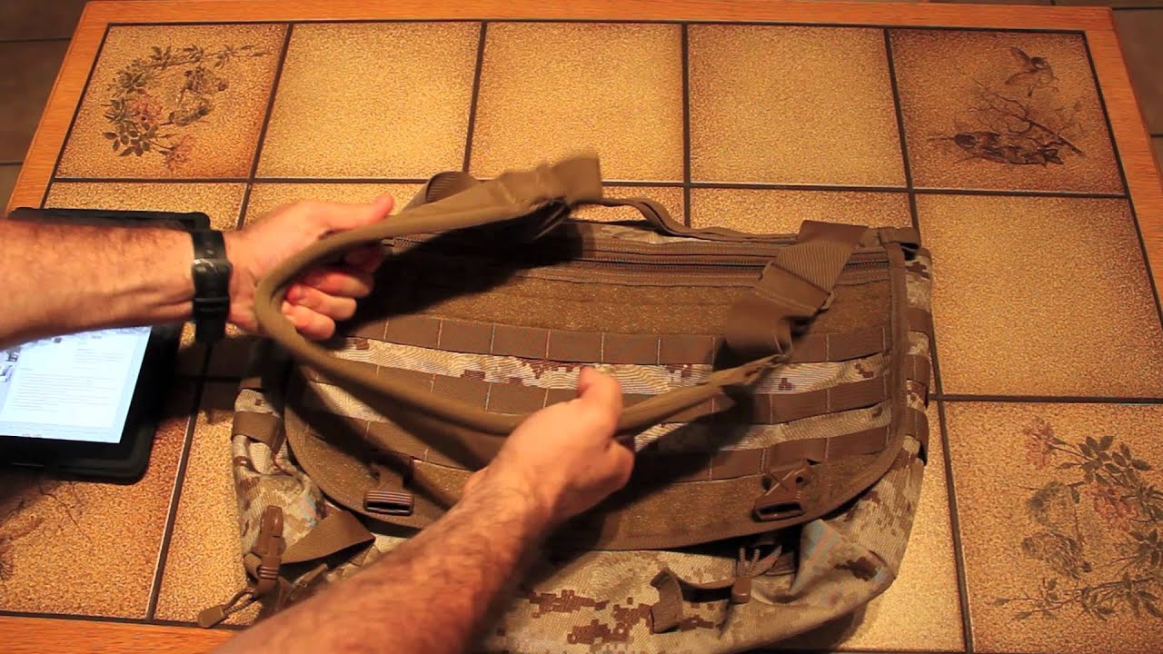 Spec-Ops - THE Tactical Messenger Bag - YouTube