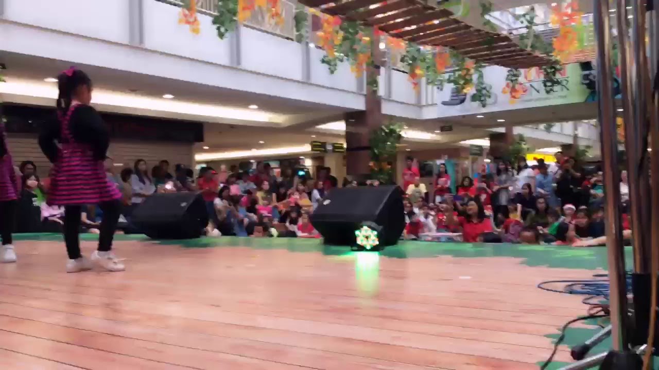 SMP Petra 2 Live Stream JINGLE RAINBOW PTC - YouTube