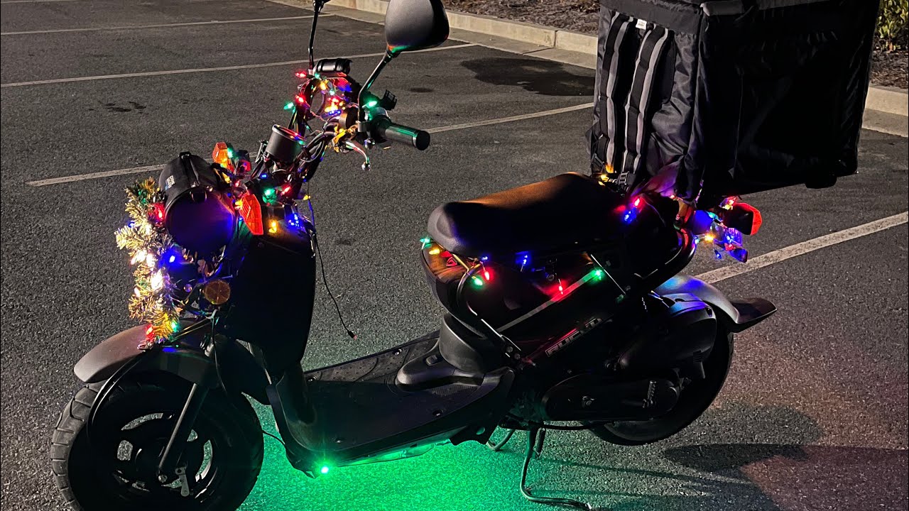 Slo Santa On a Honda Ruckus (Read Description) - YouTube