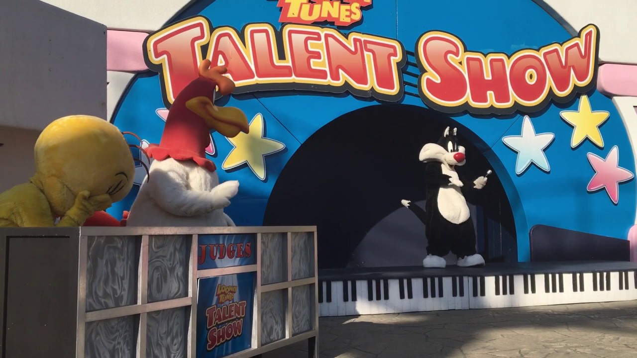 Disney show Six flag - YouTube