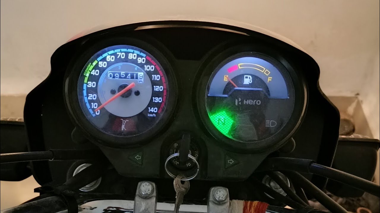 LED bulb in splendor metre !! मजा आ गया 😀 !! led bulb installation in ...