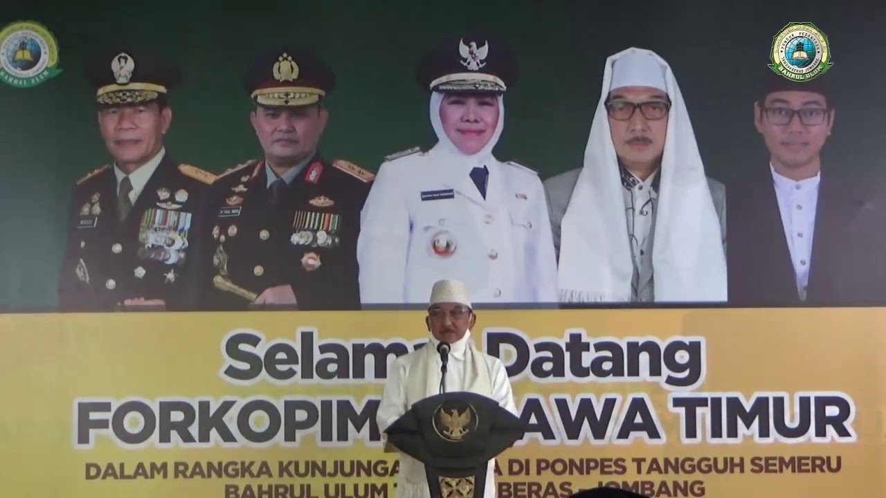 KH. Hasib Wahab, Ketua Mejelis Pengasuh Yayasan Ponpes Bahrul Ulum ...