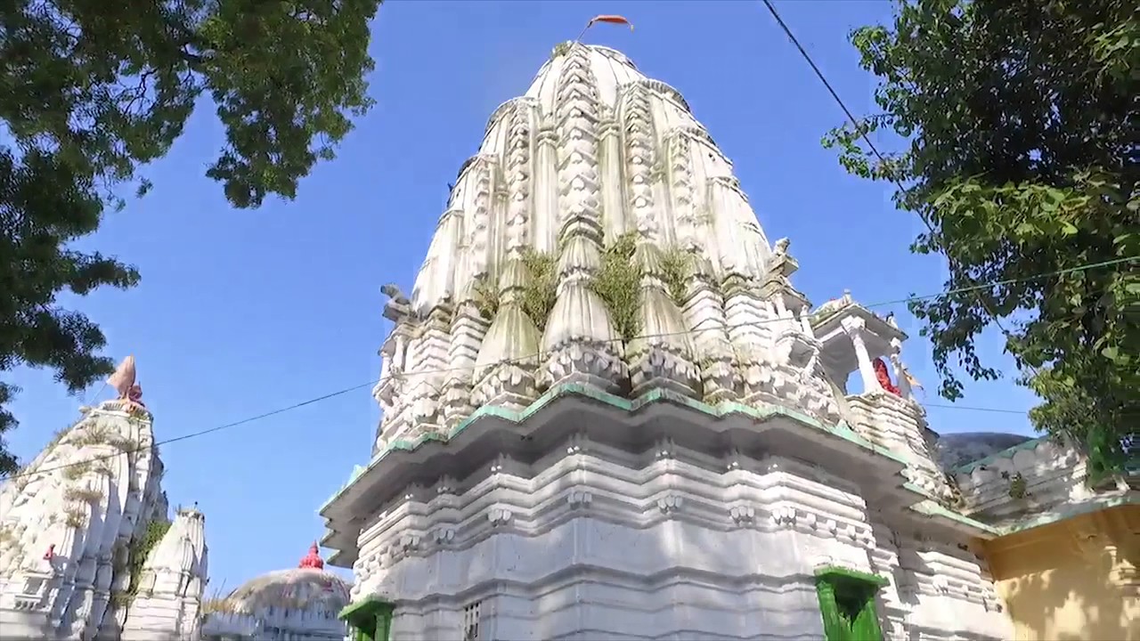 Lost lifeline of Vadodara - River vishwamitri - YouTube