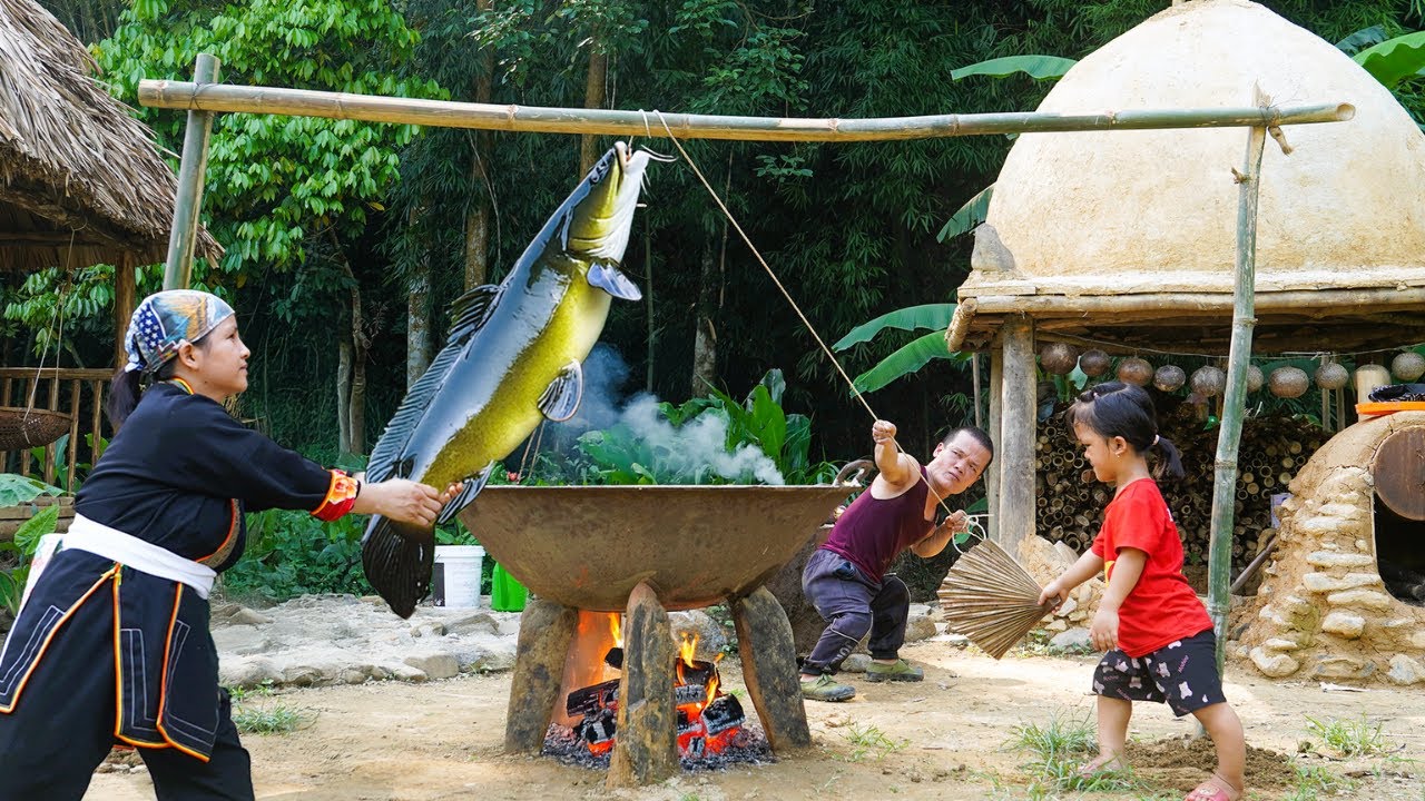 Full Video About the Dwarf Family's Fish Catch Making Skills and ...