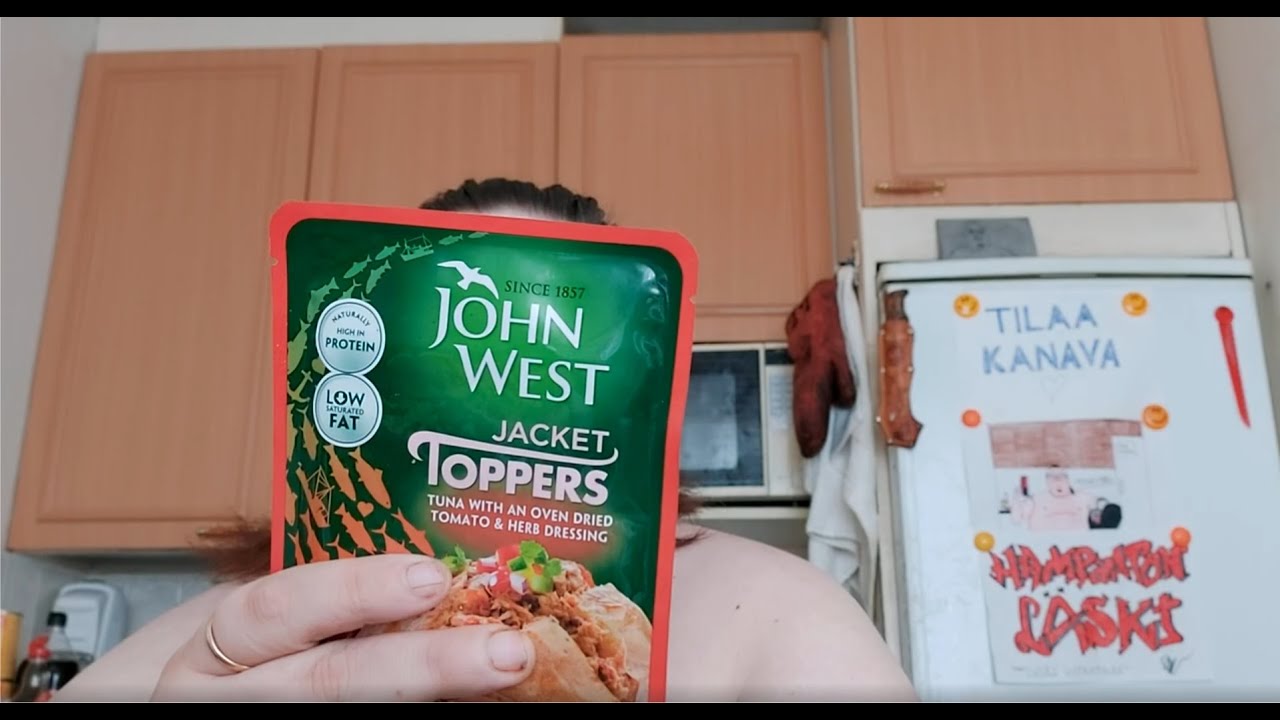 Hampaaton läski syö: Osa 749 - John West Jacket Toppers Tuna dried ...