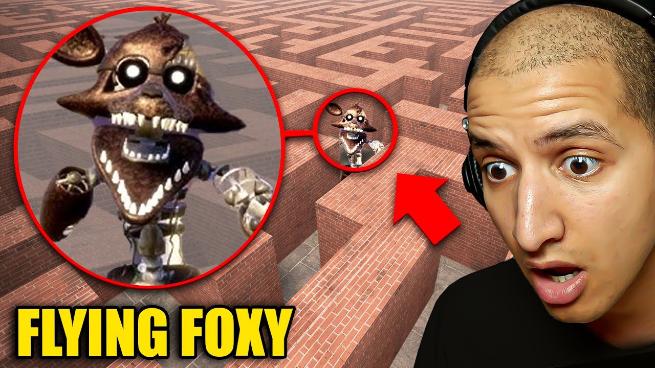 FLYING FOXY IN A MAZE! - YouTube