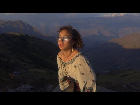 BRUJAS - Kelly Aliaga (Video Oficial)