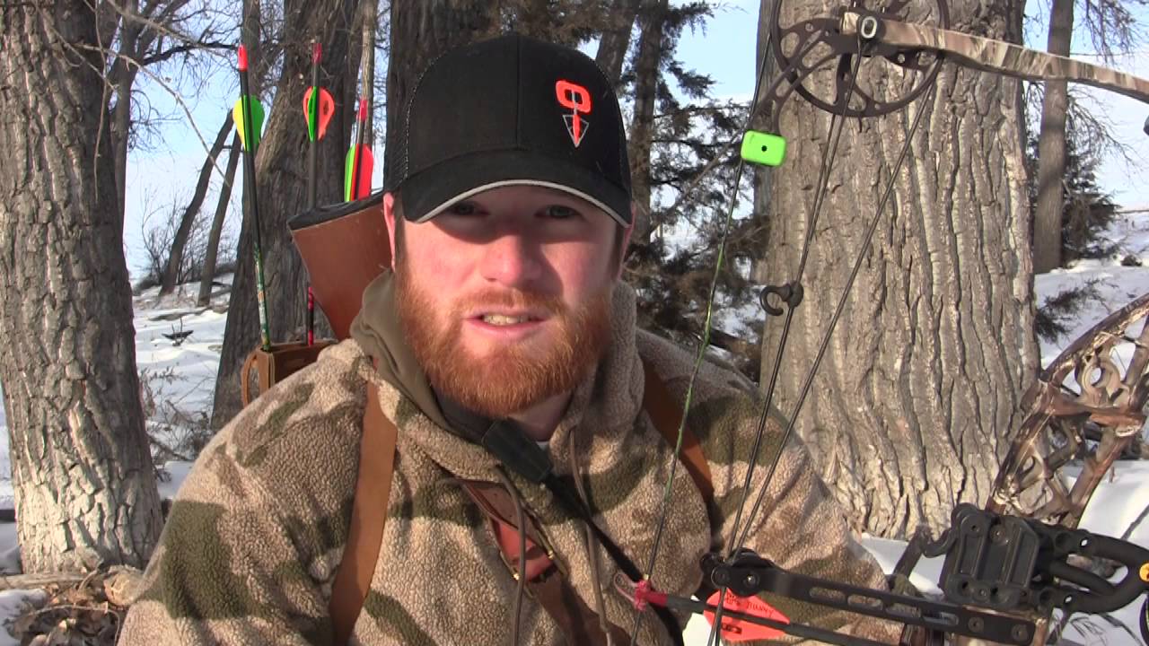 Bowhunting Rabbits - YouTube