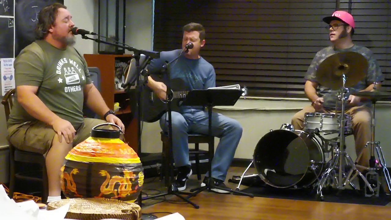 Moose jam session - YouTube