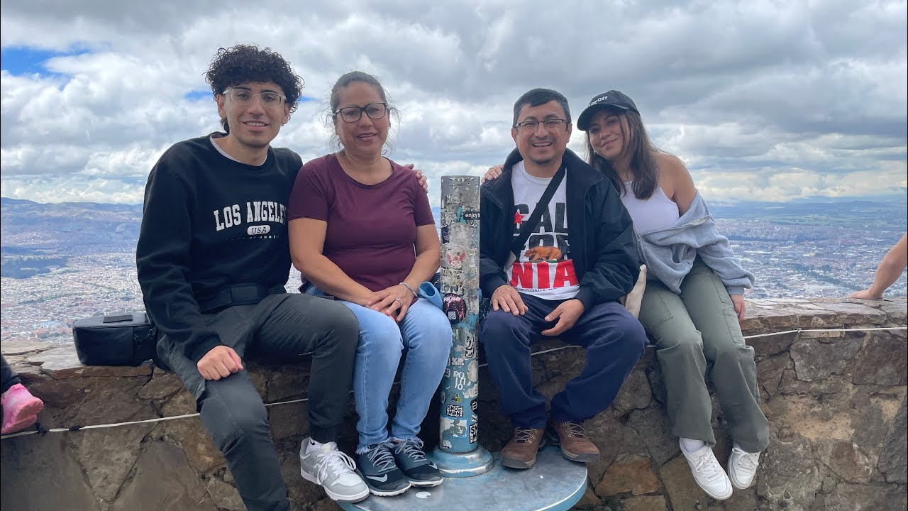 Climbing Cerro Monserrate | Day 2 in Bogotá - YouTube