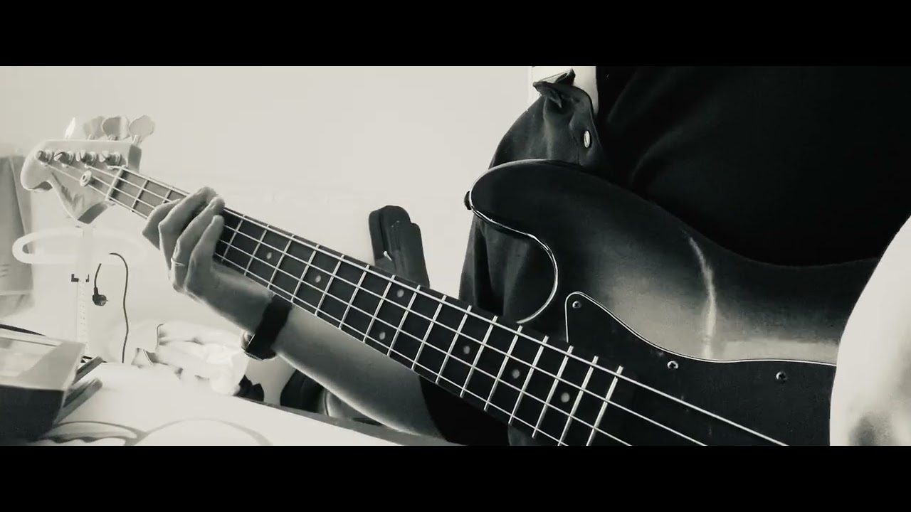 The Playah - Soobin x SlimV (Bass cover by Binh Thanh Ng) - YouTube
