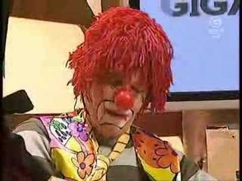 GIGA Games: Cloin der Clown - YouTube