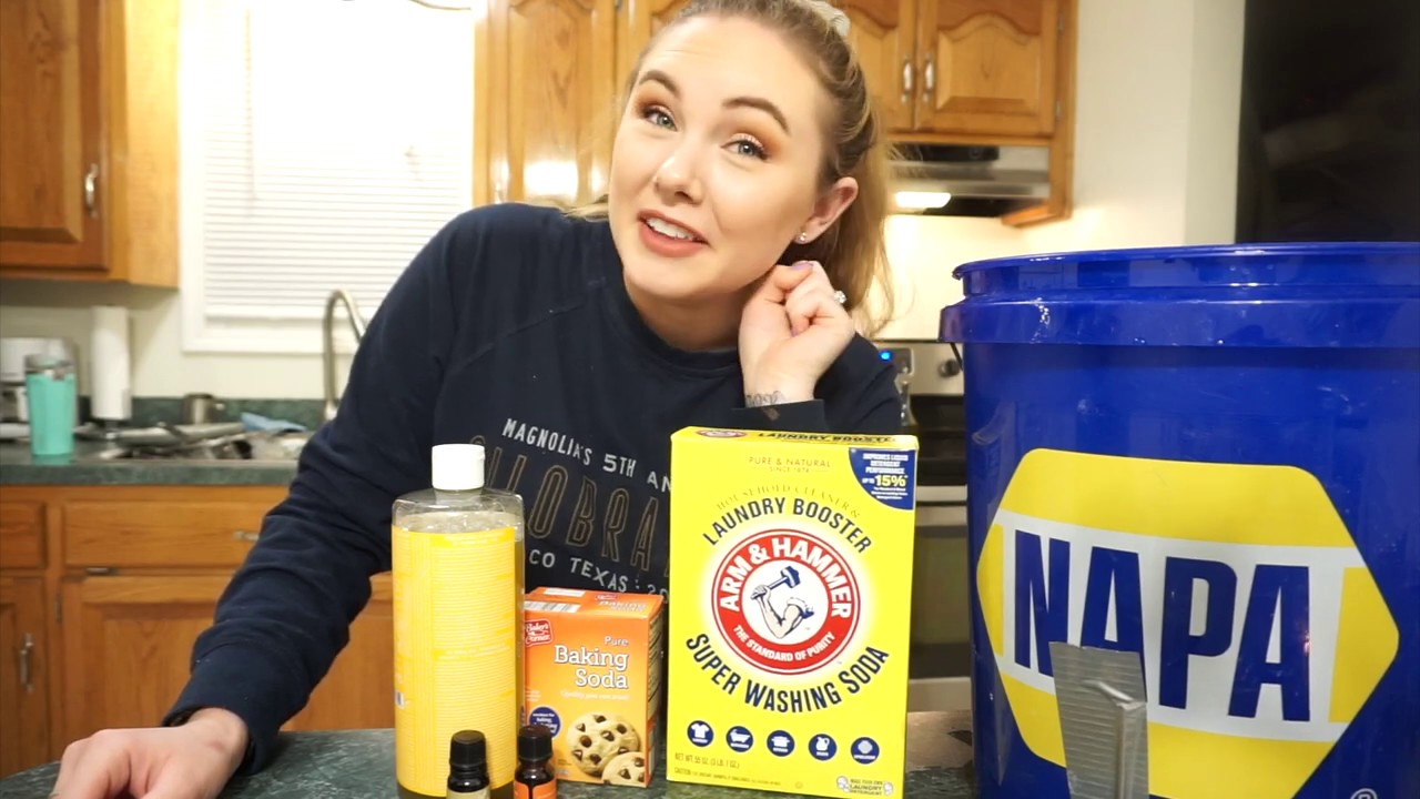 Easiest homemade laundry detergent! Make clean laundry detergent ...