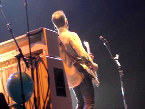 Foo Fighters - Congregation (live) - YouTube