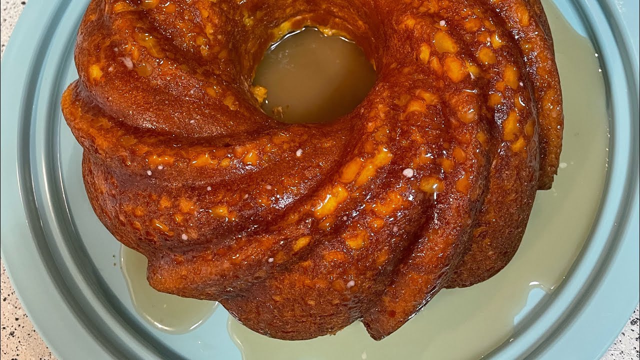 Doctored Lemon Box cake - YouTube