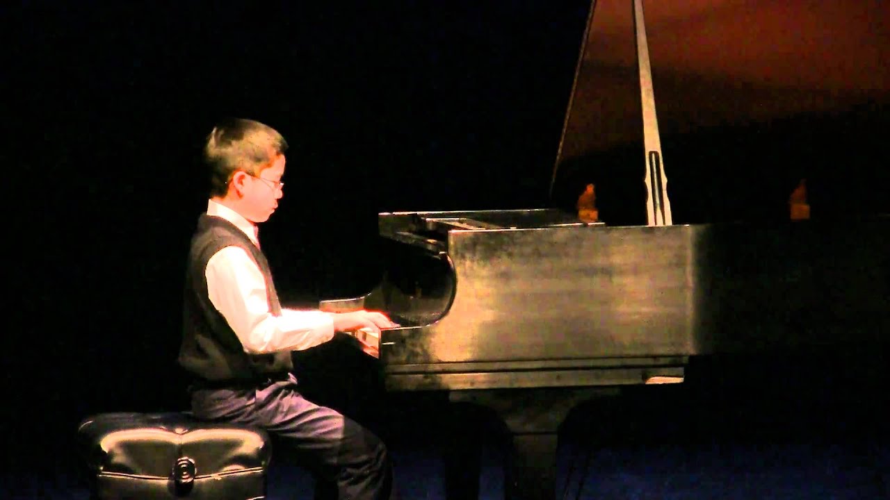 Bach Prelude and Fugue A Minor, WTC II, BWV 889 by Alex (10) - YouTube ...