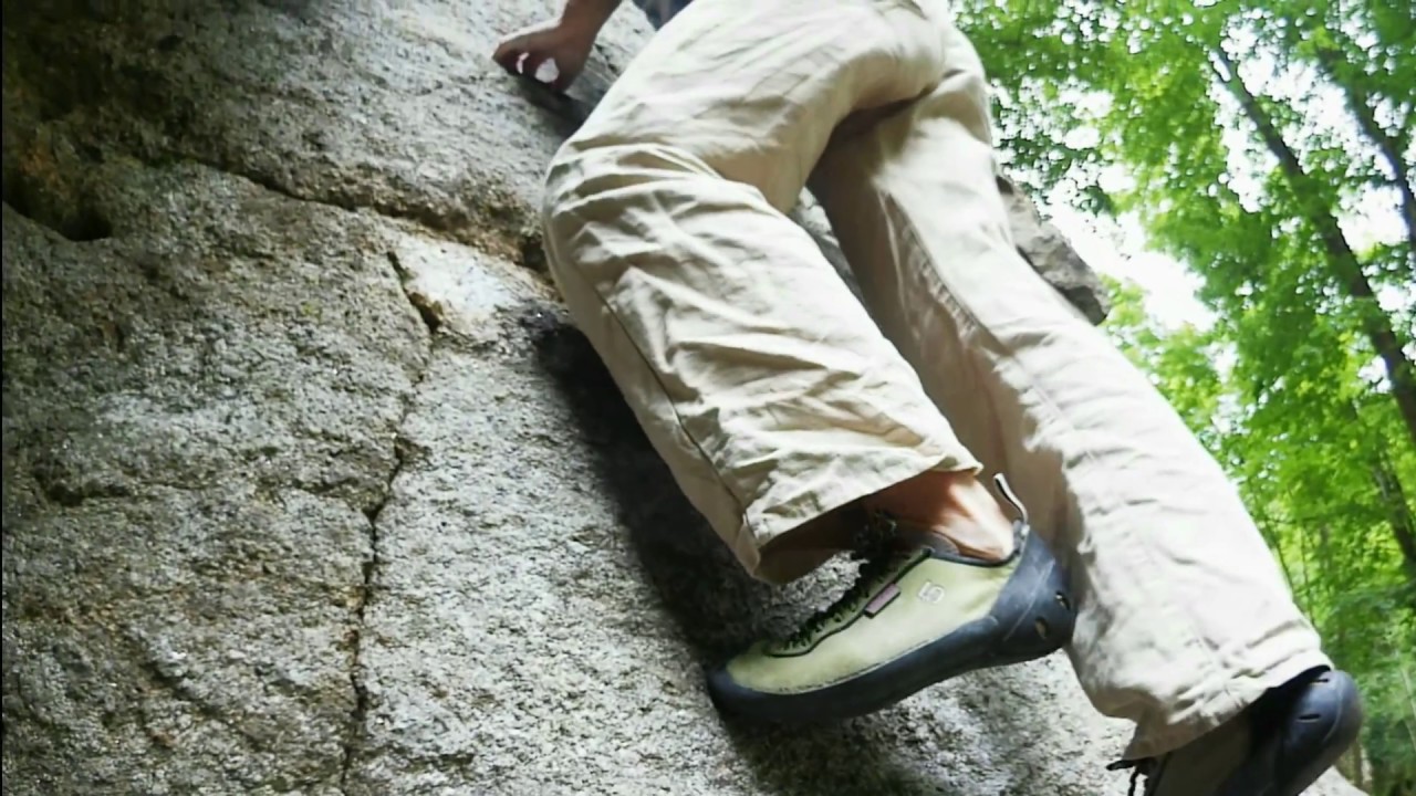 tutos escalade La pose des pieds 3 #escalade - YouTube