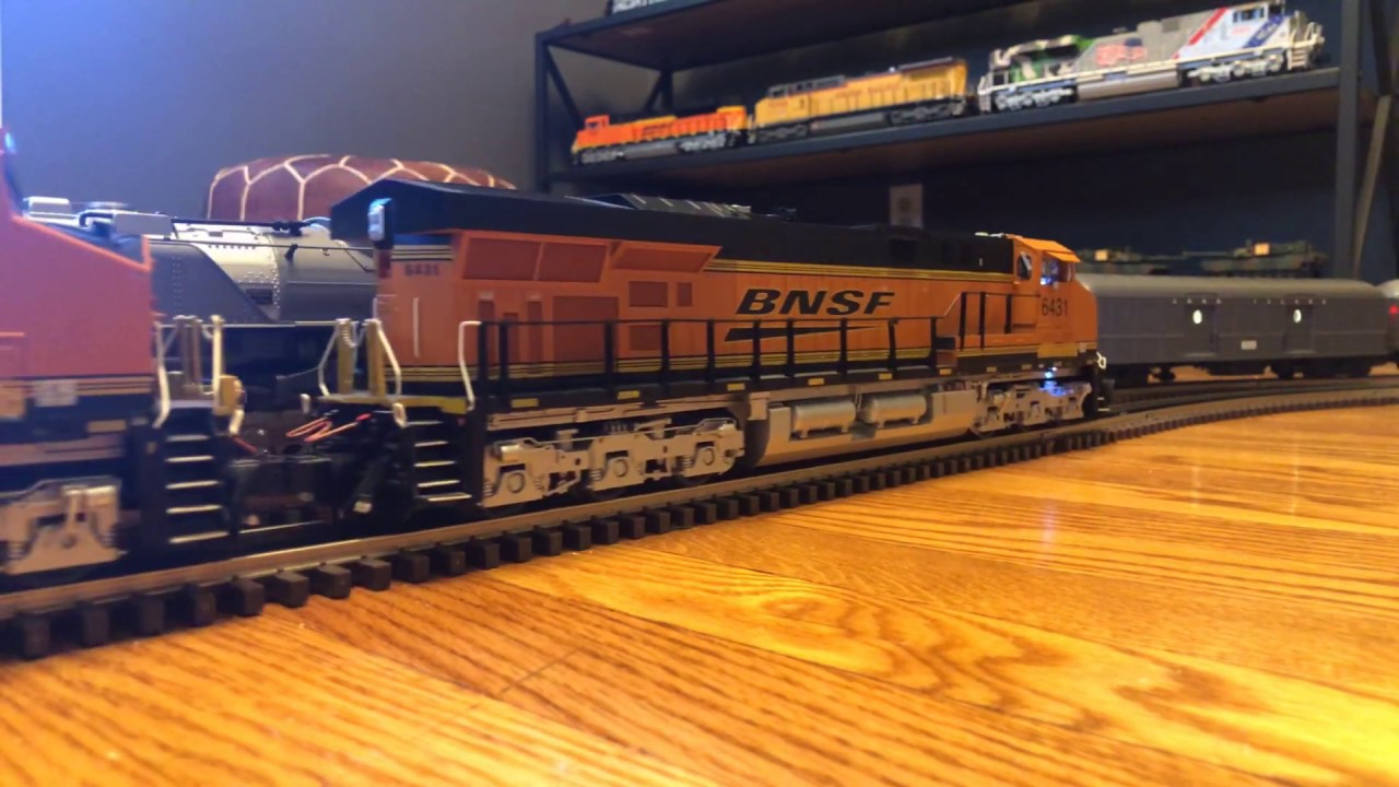 Lionel BNSF ES44 Thundering Ethanol Tank Train - YouTube