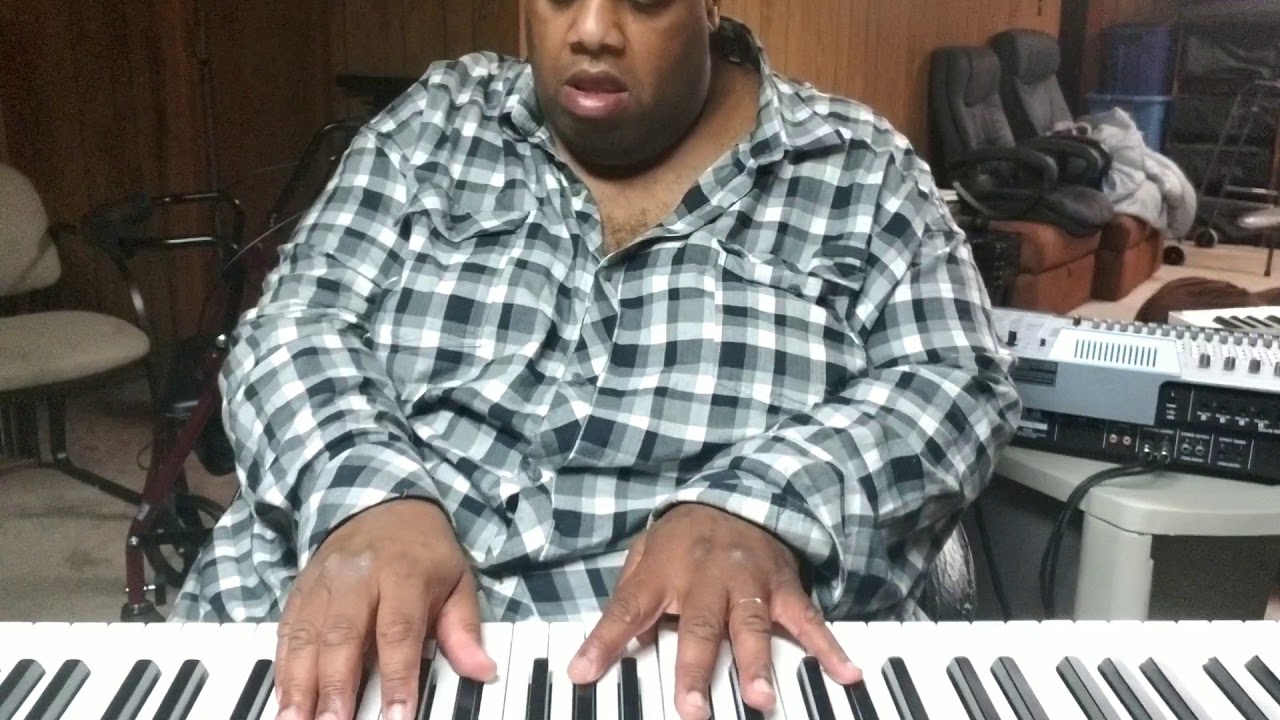 "Your Love Divine" (Richard Smallwood) performed by Darius Witherspoon ...