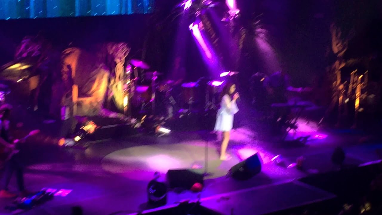 Lana Del Rey - "RIDE" Live Performance - YouTube